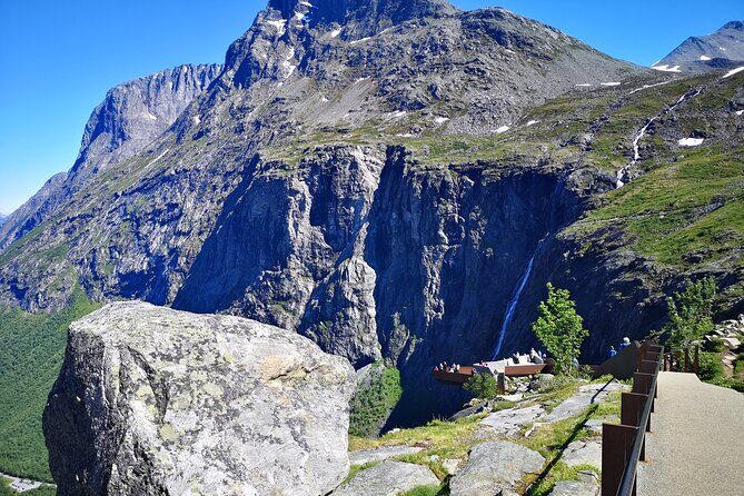 Trollstigen 100% Highlights Fjord to Troll 10 stops 16 seats max - End of the Journey in Ålesund