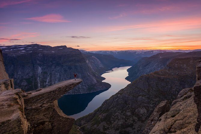 Trolltunga Classic Overnight Hike - Key Points