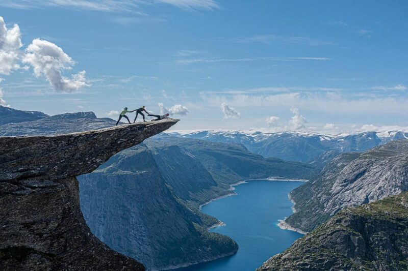 Trolltunga: Trolltunga Summer Hike - Key Points