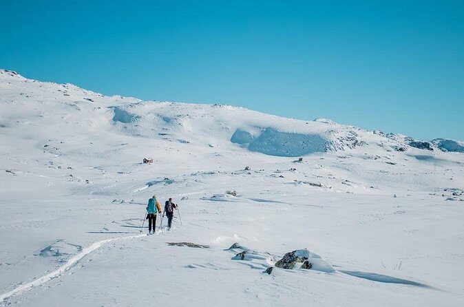 Trolltunga Winter Day Hike - Practical Tips for the Tour