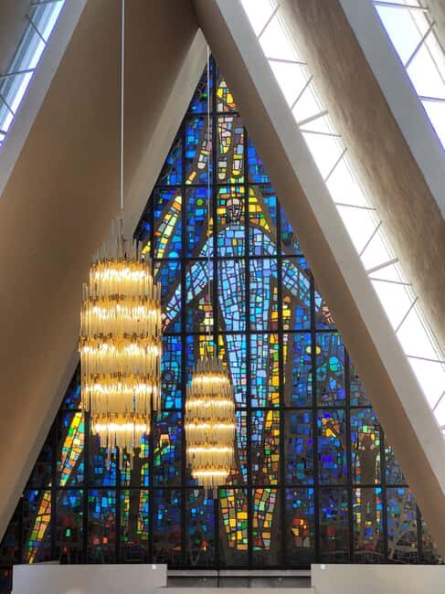 Tromsø: Arctic Cathedral and Tromsø Treasures walking tour - Key Points