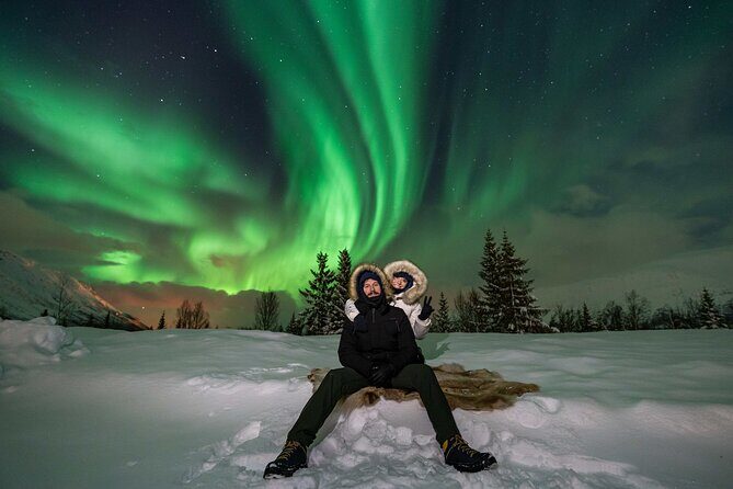 Tromsø: Aurora Magic Northern Lights Tour with Photos - Key Points