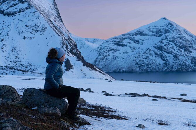 Tromsø: Fjords & Beaches Tour with campfire and Arctic food - Grotfjord and Rekvikeidet Mountain Pass