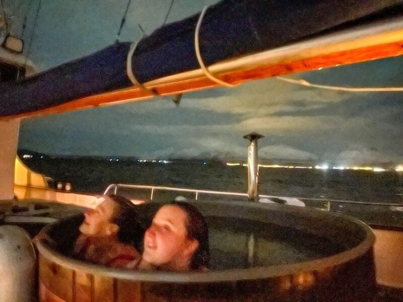 Tromso: Luxury Northern Lights Cruise with Hot Tub & Dinner - Final Thoughts: Who Is This Tour Best For?