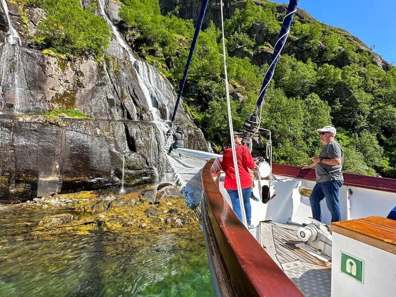 Tromsø: Luxury Summer Fjord Cruise with Lunch & Hot Tub - Final Thoughts