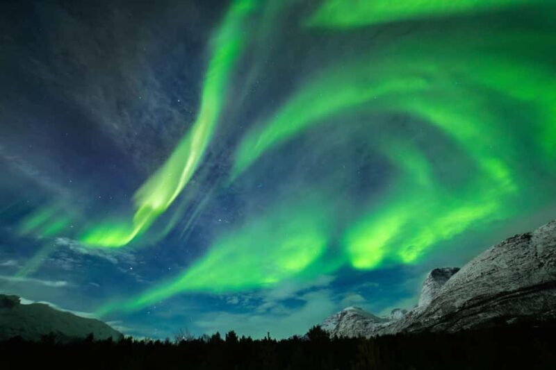 Tromsø: Northern Lights Photography Tour - Exploring the Tromsø Northern Lights Photography Tour in Detail