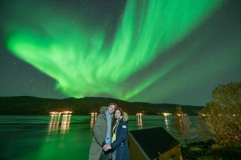 Tromsø: Northern Lights Tour w/Photo, Suits and Local Guide - The Value of the Experience