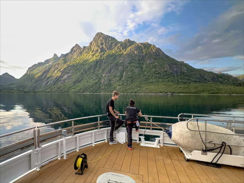Tromsø: Summer Arctic Light Cruise with a Guide - Why We Love This Tour