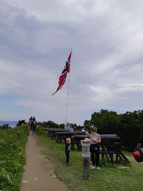 Trondheim: Private Walking Tour with a Local - Key Points