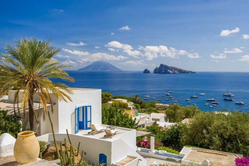 Tropea: Lipari, Panarea, and Stromboli Boat Tour by Night - Who Is This Tour Best For?