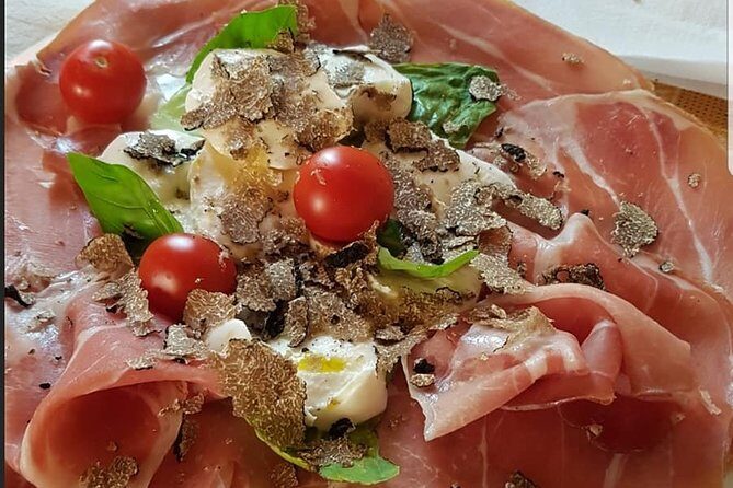 Truffle Hunting with Food tasting - Key Points