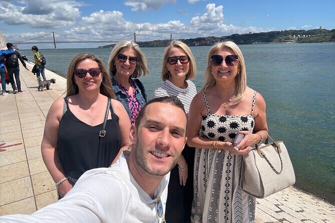 Tuk-Tuk Lisbon: Alfama, Viewpoints & Local Flavors - FAQs