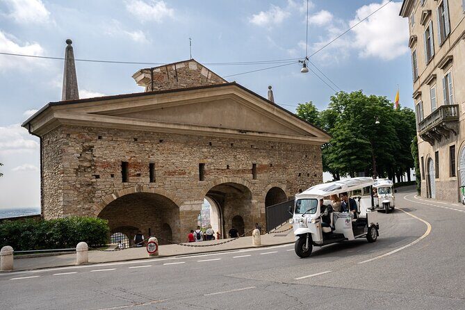 Tuk Tuk tour in Bergamo, Città Alta and the ancient Venetian walls - FAQs