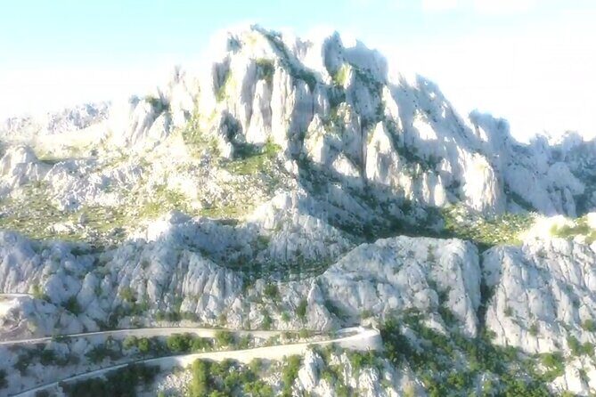 TuLove 4L, Velebit Safari, 4x4 off-road and hiking - Key Points