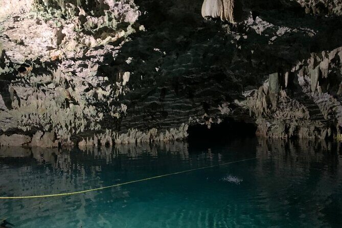 Tulum Area Experiences 2 Tank Guided Scuba Dives at Dos Ojos Cenote's + Lunch - FAQ