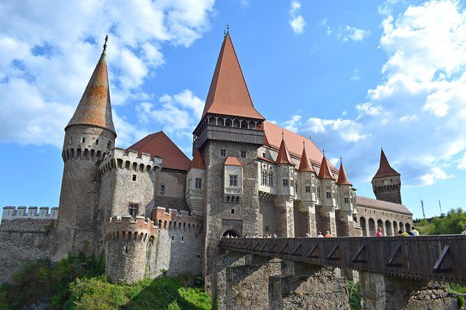Turda Salt Mine and Hunedoara Corvin Castle from Cluj - Key Points