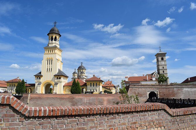 Turda Salt Mine and Hunedoara Corvin Castle from Cluj - FAQ