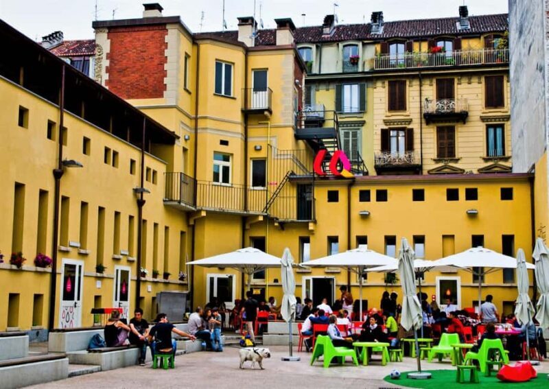 Turin Guided Bar Crawl in the Old Town - What to Expect from the Turin Guided Bar Crawl