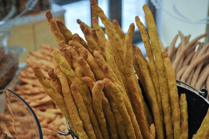 Turin: Sunset Food & Drinks Tour by Do Eat Better - What to Expect from the Itinerary