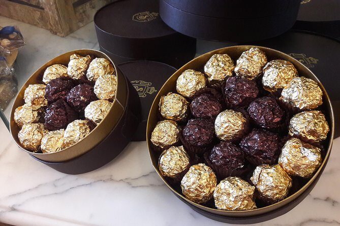 Turin Sweet & Chocolate Walking Food Tour by Do Eat Better - Authentic Experiences You’ll Remember