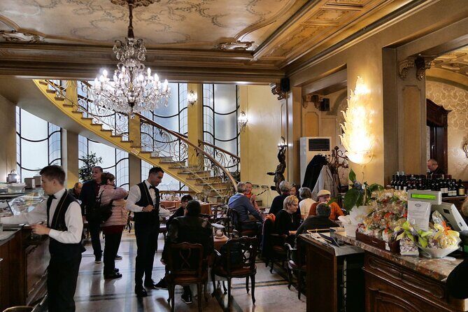 Turin Sweet & Chocolate Walking Food Tour by Do Eat Better - Who Will Love This Tour?