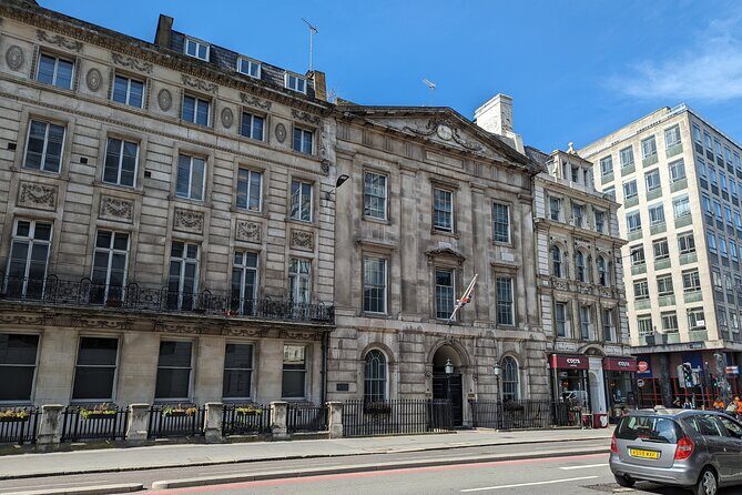 Turmoil, Templars & Oliver Twist London's Squalor and Splendour - An In-Depth Look at the Tour Itinerary