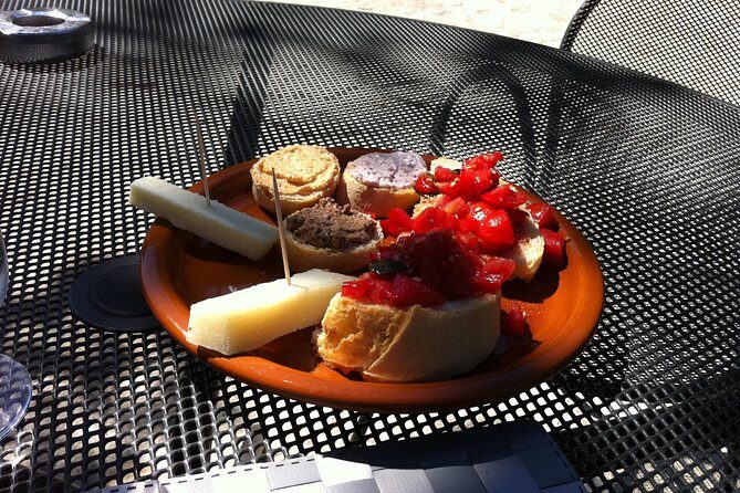 Tuscany and Wine Tasting Private Tour from Livorno - Authentic Experiences Highlighted in Reviews