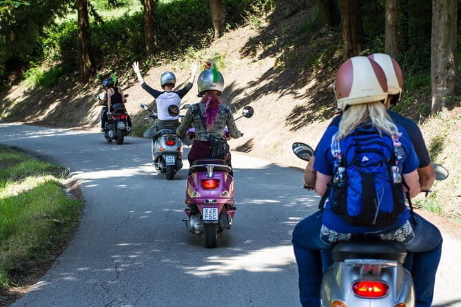 Tuscany Vespa Tour: Lunch & Wine Tasting, Countryside Roads - Is This Tour Right for You?