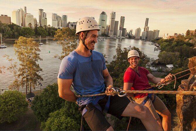 Twilight Abseil Adventure in Kangaroo Point Cliffs - Key Points