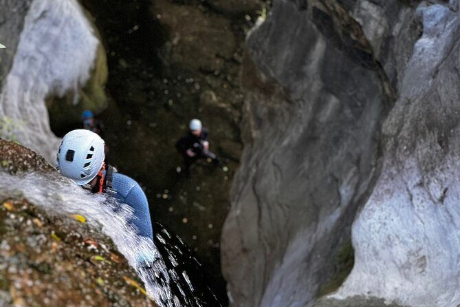 Two-day canyoneering experience in Cañon del Infiernillo - Exploring the Cañon del Infiernillo Experience
