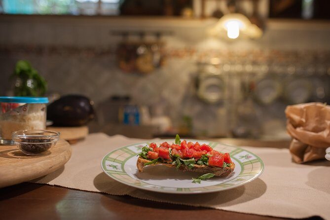 Typical Dining & Cooking Demo at Local's Home in Rome - Who Will Love This Tour?