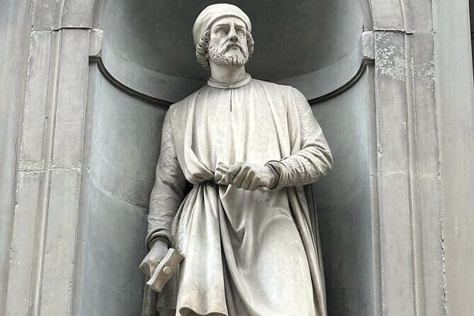 Uffizi Gallery Small Group Guided Tour - Detailed Review of the Uffizi Gallery Small Group Guided Tour