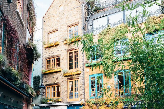 Ultimate Guided Tour of London - FAQs