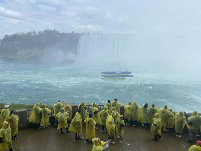 Ultimate Niagara Falls Canada Experience Tour - A Deep Dive into the Experience