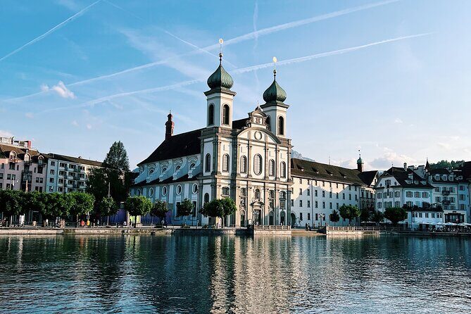 Ultimate Private Guided Lucerne Experience with Pick-up at Hotel - FAQs