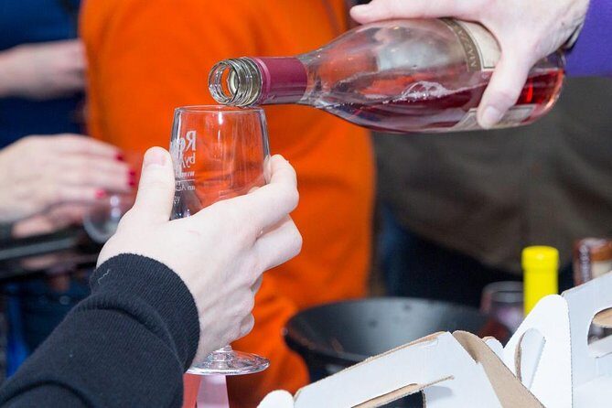 Ultimate Wine Country and Niagara Falls Private Tour with Lunch - Who Would Benefit Most?