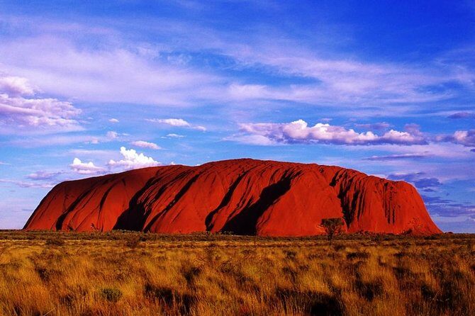 Uluru Experience with BBQ Dinner - Uluru Experience with BBQ Dinner: A Deep Dive into Outback Magic