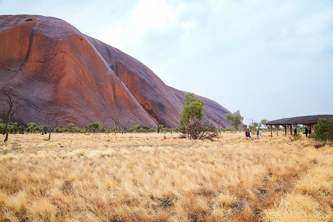 Uluru Morning Guided Base Walk - The Experience in Detail