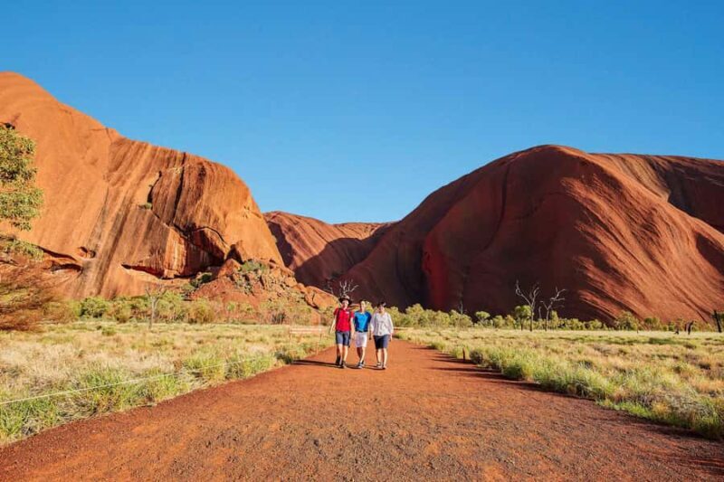 Uluru: Sacred Sites & Sunset Tour with Wine & Cheeseboard - Key Points