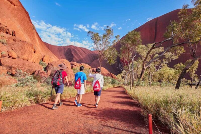 Uluru: Sacred Sites & Sunset Tour with Wine & Cheeseboard - The Value of This Tour
