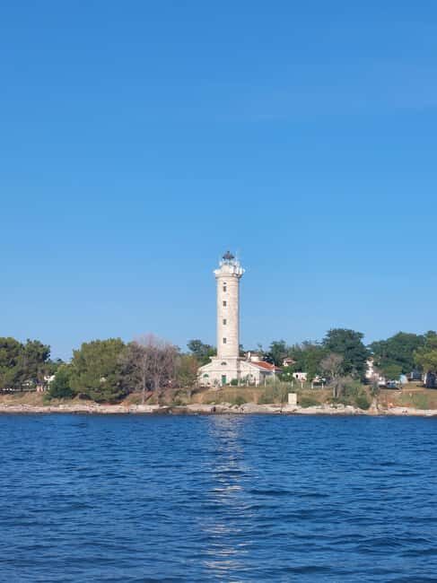 UMAG: Swimming&Panorama / Welcome Drink and Dolphin spotting - Key Points