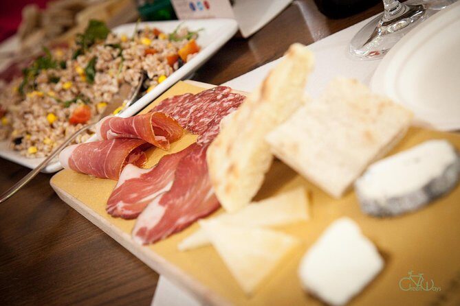 Umbria E-Bike & Wine Tour through Vineyards and Olive Groves - The Itinerary in Detail