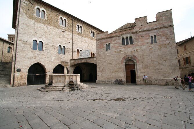Umbria off the beaten track. Rasiglia, Trevi, Bevagna and Collepino - FAQs