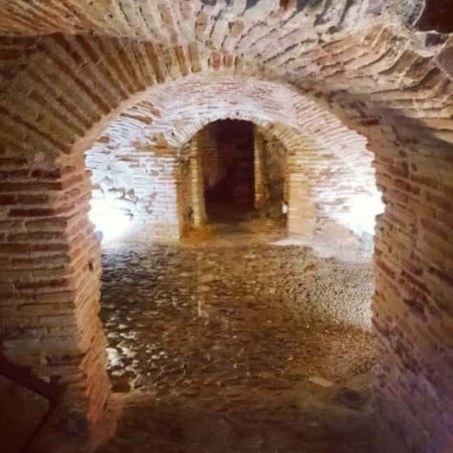 Underground Toledo Tour in English: Discover Hidden History - What Makes the Experience Special?