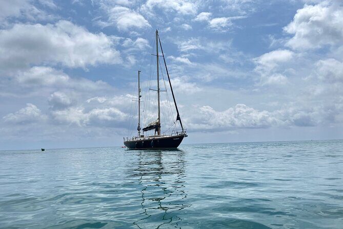 Unique 2 masts Classic Sailing Yacht in Barcelona - Comparing the Experience to Other Tours