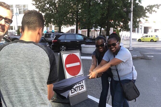 Unique Scavenger Hunt in Kingston - What Reviewers Say (Based on Available Comments)