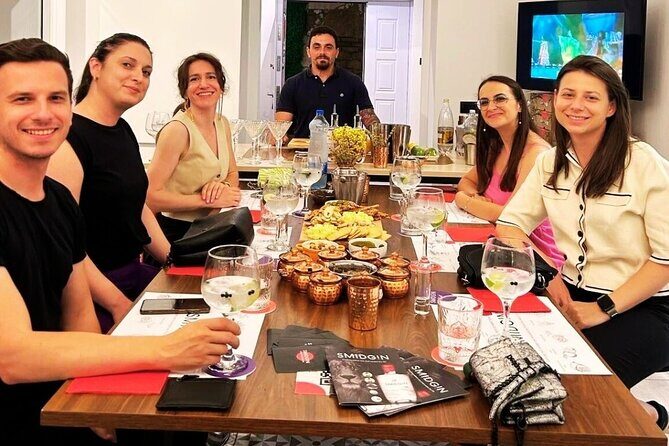 Unique Smidgin explore and tasting tour - FAQ