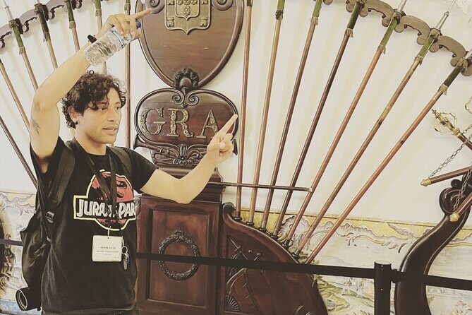 University of Coimbra guided tours without queue - Guides and Group Size: Why They Make a Difference