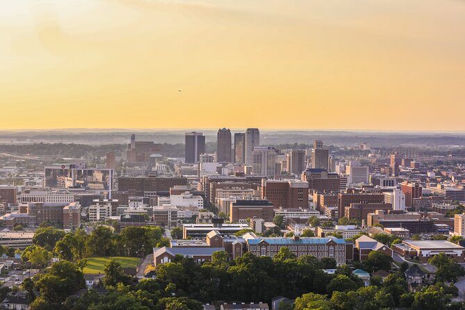 University Scavenger Hunt: University of Alabama Adventure - Key Points