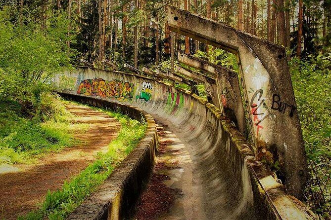 Utopia of Titos Yugoslavia, Titos Bunker & Siege of Sarajevo - FAQ